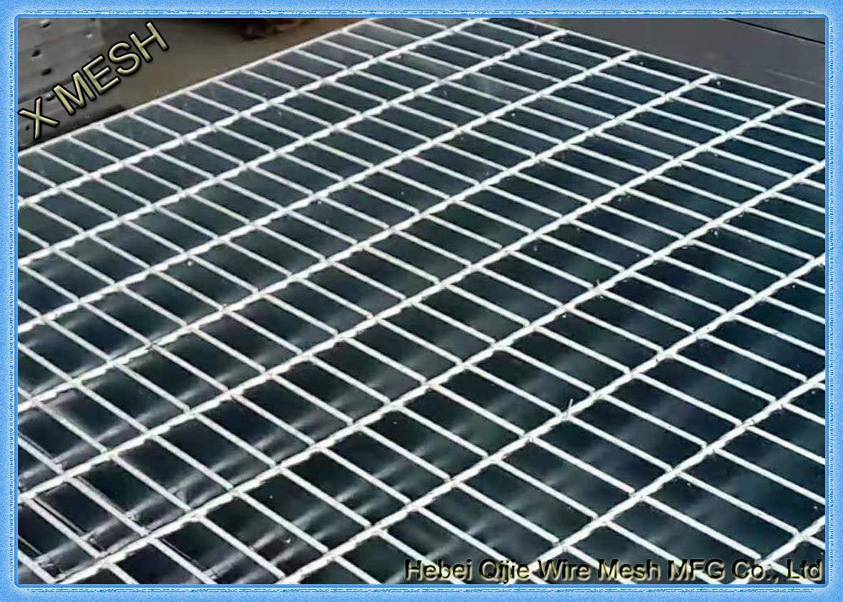 Mild Steel Grating Stair- STG001