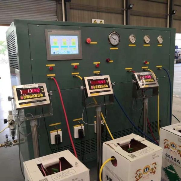 Quality CM20A Cylinder Filling Machine Refrigerant Sub-Package Charging Machine For ISO Tank for sale