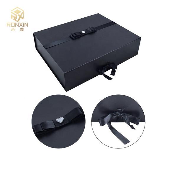 Quality Luxury Rectangular Paperboard Foldable Gift Boxes With Ribbon Black for sale