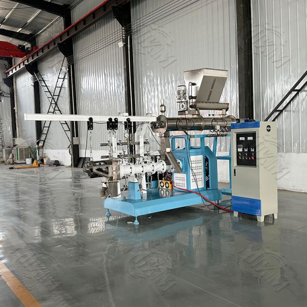 Quality Low Temperature Pet Food & Fish Feed Extruder Machine Baking Processing with Core PLC Motor Componen for sale