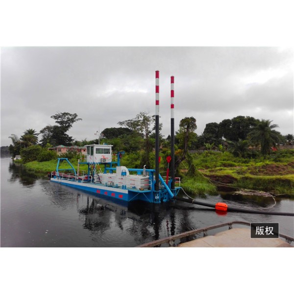 Quality Discharge Distance 2000m Hydraulic Sand Dredger Vessel Mining for sale