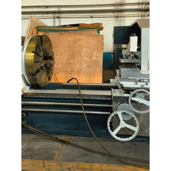 Quality 20m Long Lathe Machine CW61100 With 6 Ton Load Capacity For Heavy Shaft Machining for sale