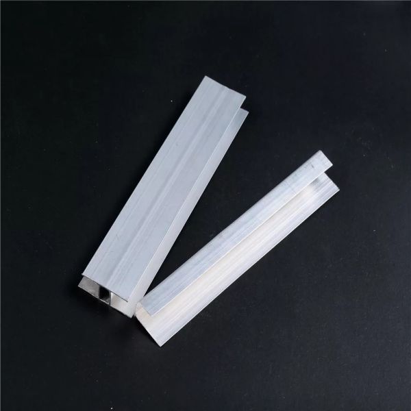 Quality Customized Polycarbonate Sheet Accessories Extruded Type Polycarbonate Panel for sale