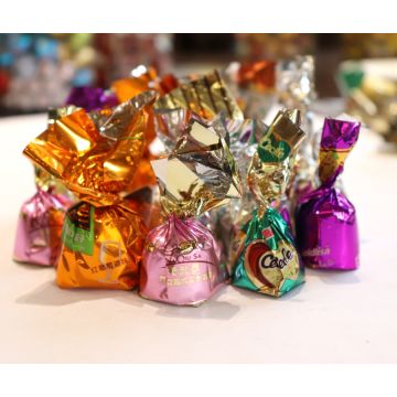 Quality Chocolate Silver Customized Key Horizontal Wrapping Packing Machine for Candy for sale