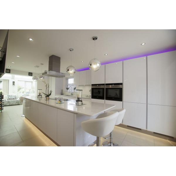 Quality Highly ODM/OEM High Glossy Waterproof Fireproof Kitchen Cabinet for Kitchen for sale