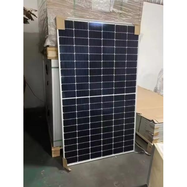 Quality 182mm Half Cut Cell Monocrystaline Silicon 420W-440W All Black Mono Solar Panel for sale