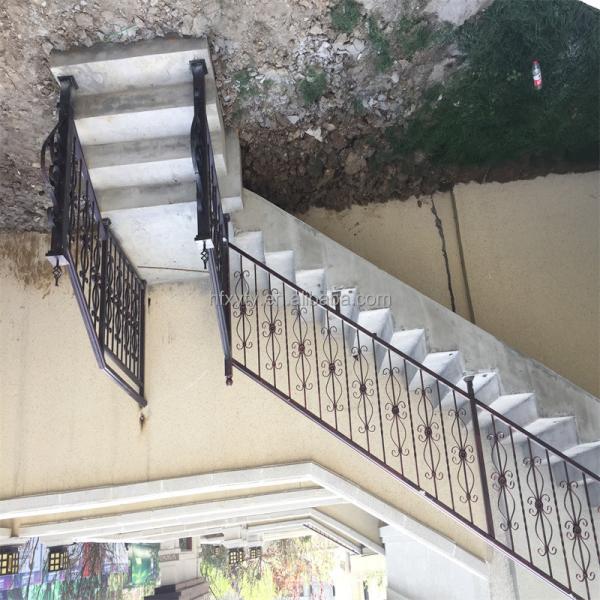 Quality Electrostatic Spraying Iron Black Metal Railing Interior Stair Balustrade for sale