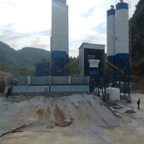 Quality Reliable Hzs25 Concrete Batching Plant for Efficient Construction for sale