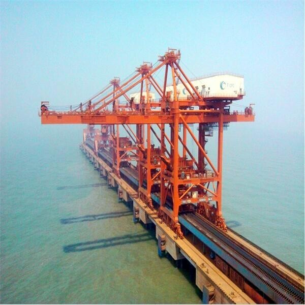 Quality Vessel Grab Type Ship Unloader For Coal And Ore Handling for sale