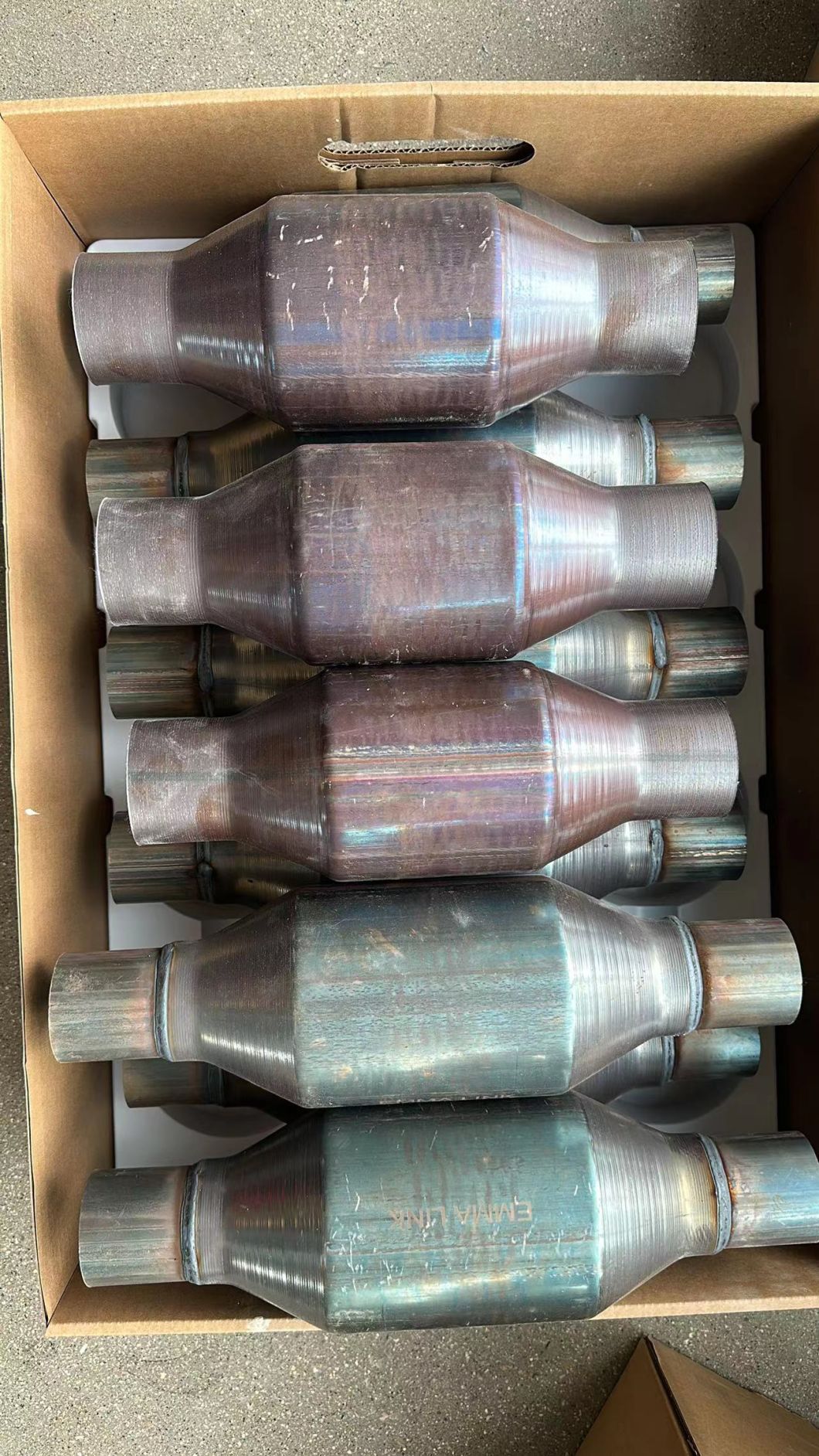 Custom Made Any Universal Catalytic Convetrer for Any Car