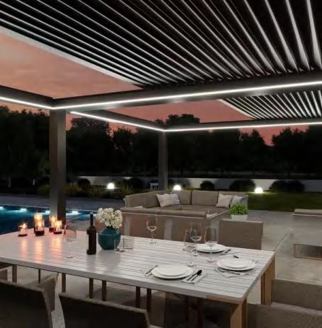 Quality Outdoor patio intelligent retractalbe aluminum blade pergola for sale