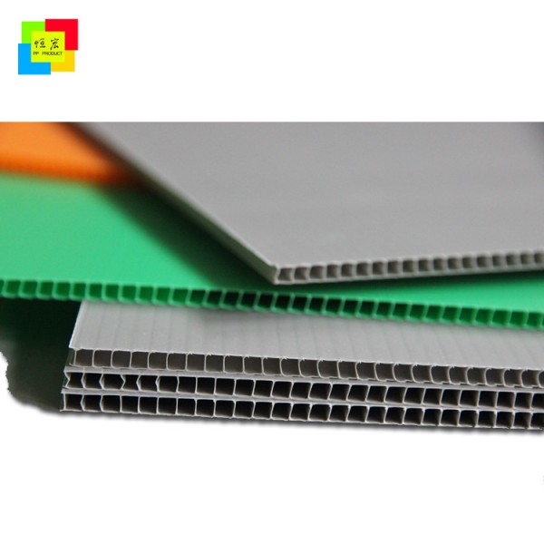 Quality 1860x1050mm PP Corrugated Plastic Sheets Multi Color Waterproof for sale
