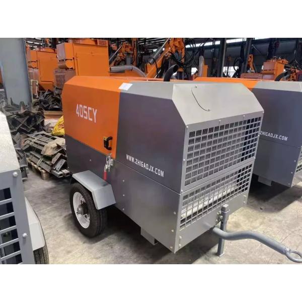 Quality 7 Bar 37 Kw 50HP Diesel Mobile Air Compressor For Mining / Building Site for sale