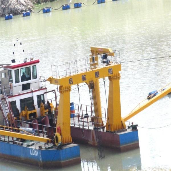 Quality Diesel Engine Sand Cutter Suction Dredger for River Mud Dredging Depth 0.5 Meter for sale
