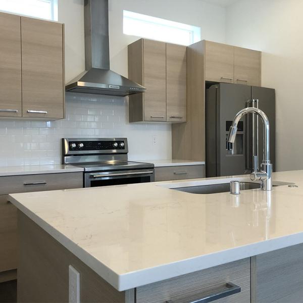 Quality Complete Glossy Melamine Board Kitchen Cabinet Set with Flat Edge Countertop for sale