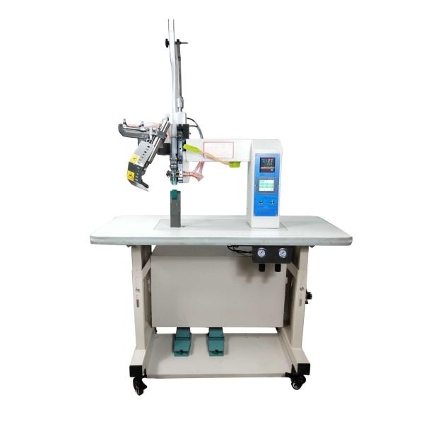 Quality Computerized Waterproof Strip Hot Air Seam Sealing Machine , PLC Glue Press for sale