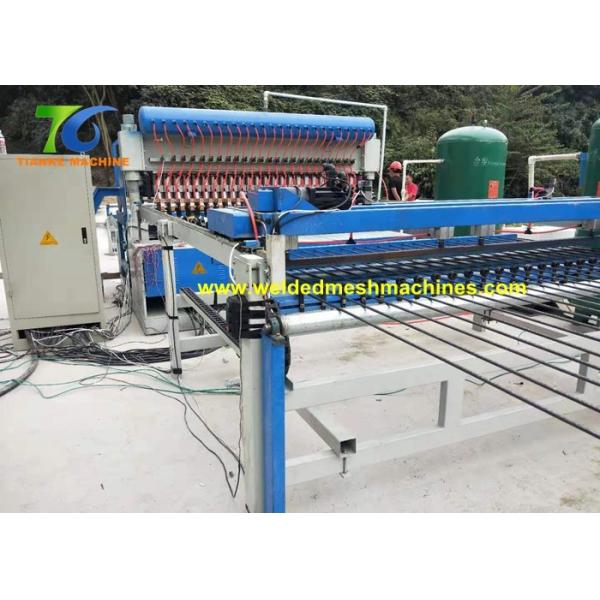 Quality 9.0T Pre Cut Wire Mesh Fencing Machine 2.5M Width 60 Times / Min for sale