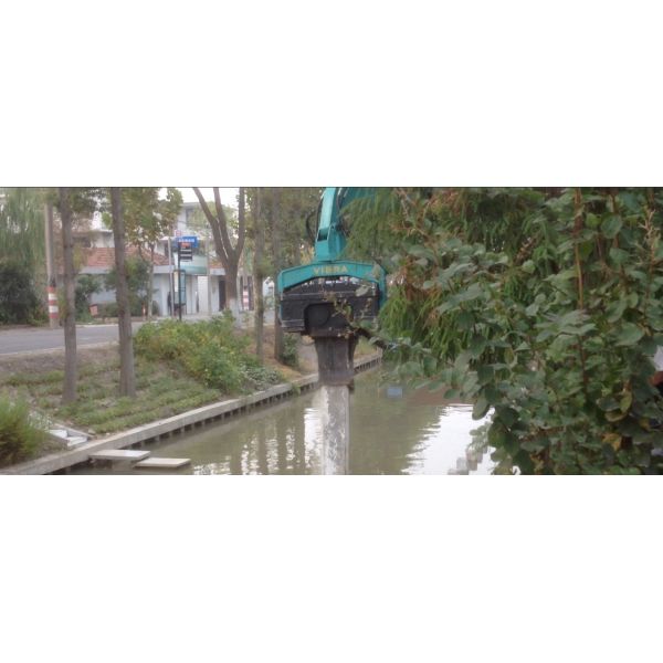 Quality Small Pile Driver - Flexible Control & Reliable Performance for sale