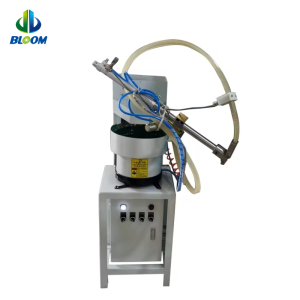 Quality Automatic Nut Feeder for Spot Welding with M5-M12 Compatibility 220V/50Hz Power for sale