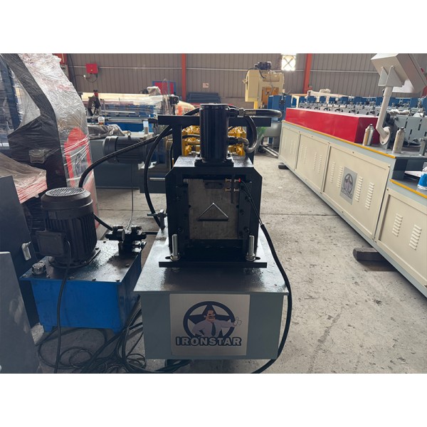 Quality “Full Automatic 1-3mm Thickness Interchangeable Angle Bead Roll Forming Machine for sale