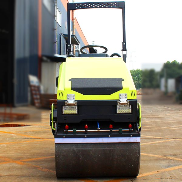 Quality Factory Supply Ride on 1000kg Vibratory Compactor Mini Road Roller for Sale for sale