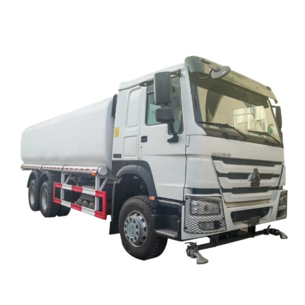 Quality 6X4 SINOTRUK HOWO Road Sprinkler Sanitation Vehicle 20000 30000 Liters Watering Truck for sale