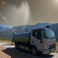 Quality 5000liters Dongfeng 4x2 Water Sprinkler Tank Truck For Watering And Pesticide for sale