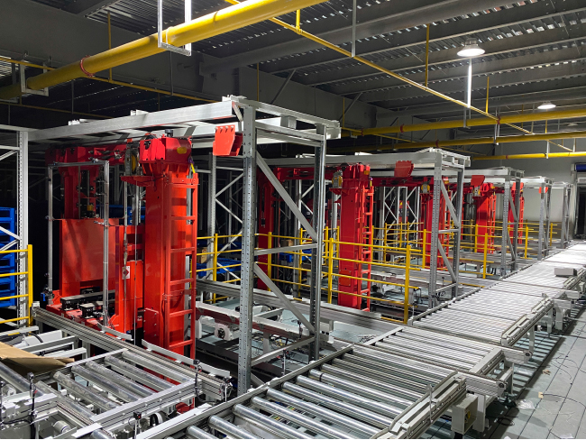 Integrated Logistics Center Pallet Stacker Crane ASRS Automated Shuttle Storage System 
