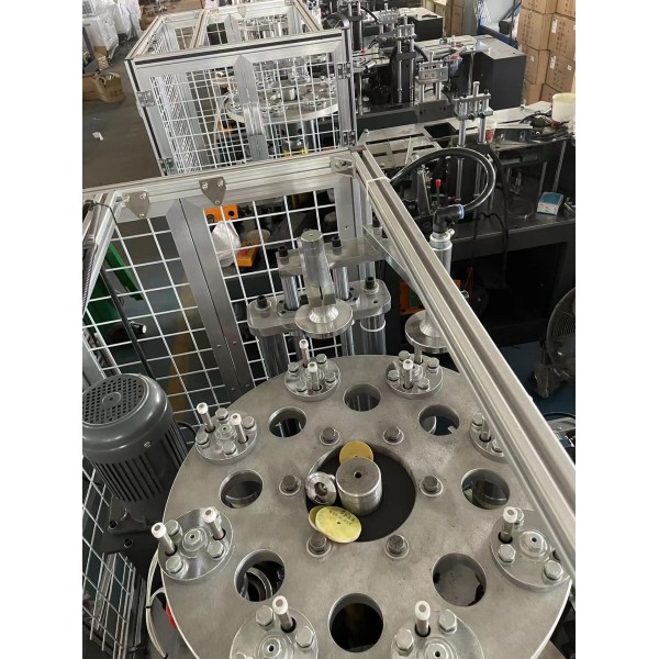Quality Paper Folding Processing Type Fully Automatic High Speed Paper Cup Forming for sale