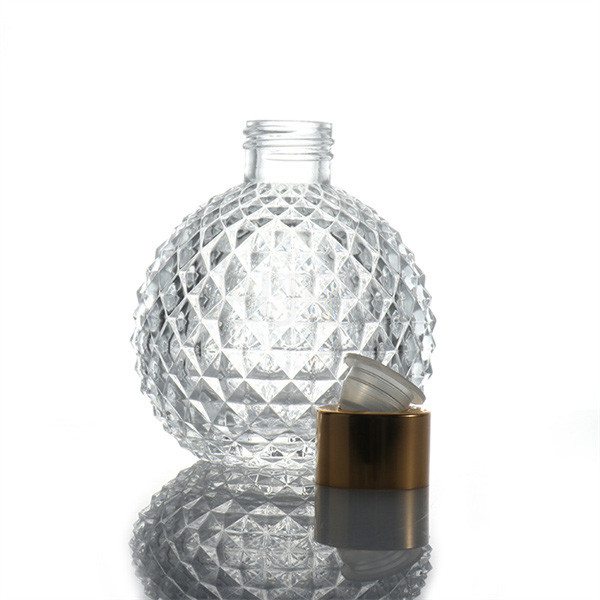 Quality Cylinder Transparent Glass Diffuser Bottle 200ml Aromatherapy Oil Bottle for sale