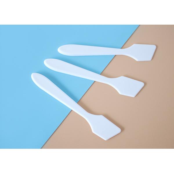 Quality white 81.8mm Cosmetic Cream Spoon In Injection Plastic Mould for sale