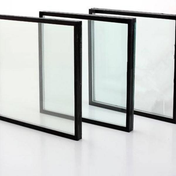 Quality High Temperature Resistance UV Resistant Glass with High Impact Resistance and High Light Transmission for sale