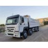 china Used Fuel Trucks White Color Left Hand Drive 8×4 Drive Mode 371 Horsepower Used