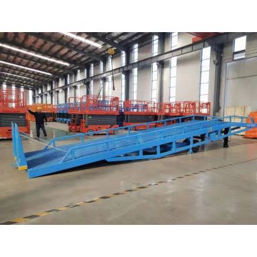 Quality 8T mobile container dock levelers portable loading unloading ramps for trucks for sale