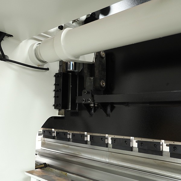Quality 160 Ton 4000mm Sheet Bending Hydraulic Press for sale