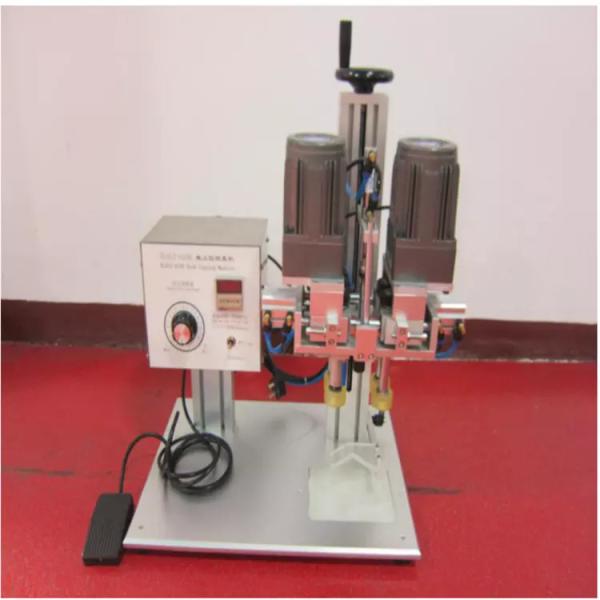 Quality Desktop Stable Screw Capping Equipment , Multipurpose Filler Capper Machine for sale