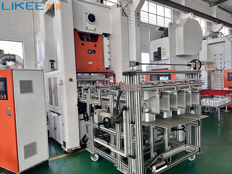 Quality Auto Stacker Disposable Aluminium Foil Box Making Machine for sale