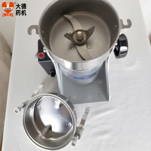 Quality Stainless Steel Kitchen Electric Grinder 1000W With Adjustable Fineness for sale