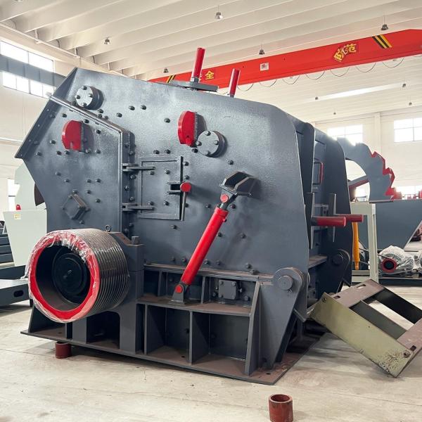 Quality PF1315 Impact Crusher with Customized Request and Inlet Size 300-700mm for sale