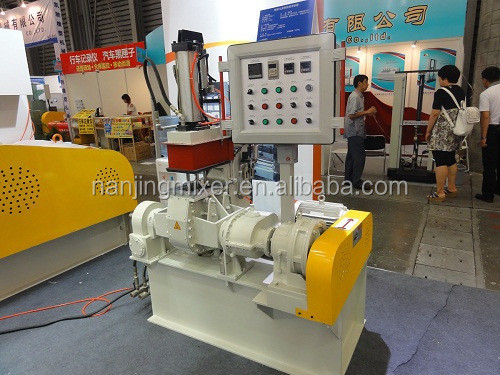 Quality Dispersion Pressurized Rubber Kneader Sustainable Solution for Mixing Rubber for sale