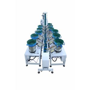 Quality Counting Fastener Packaging Machine 220V Nut And Bolt Packing Machine for sale