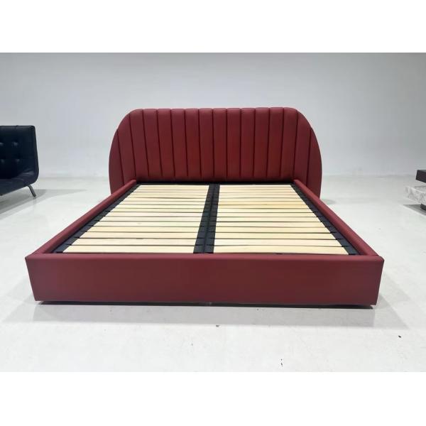 Quality Italian Designed Luxurious Leather Fabric Bed Modern Minimalist Masterpiece for sale