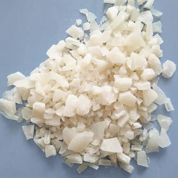 Quality Non Ferrous Iron Free Water Treatment Aluminum Sulfate Granular Flakes for sale