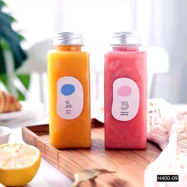 Quality Disposable Plastic Beverage Bottles 16 Oz 400ml Clear Square PET Bottles BPA Free for sale