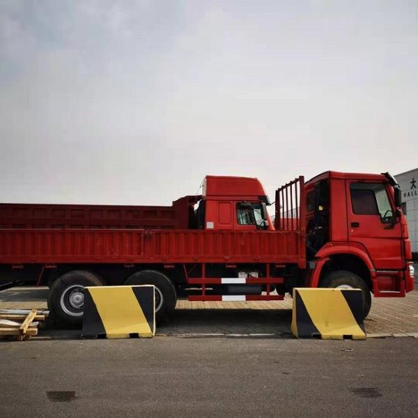 Quality 6x4 30T 35T Sinotruk Howo Cargo Truck , Howo Heavy Duty Cargo Truck for sale