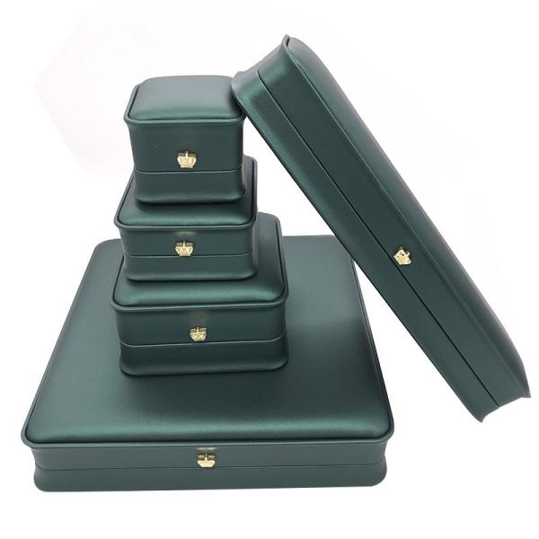Quality Jewelry Storage Display Case with Customized LED Light Ring Box and Bag Design for sale