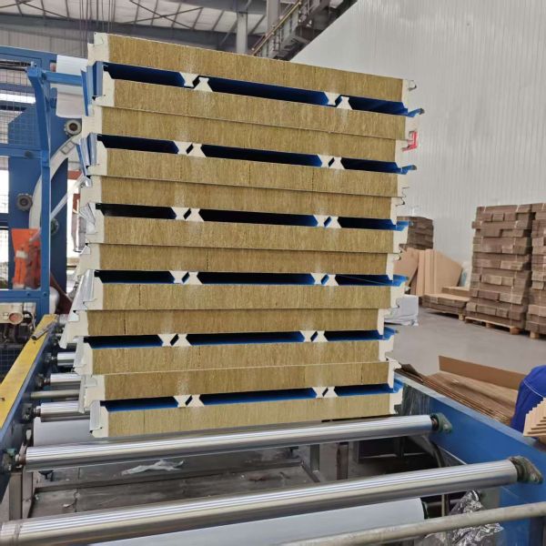 Quality PIR/ Rockwool foam sandwich panel for sale