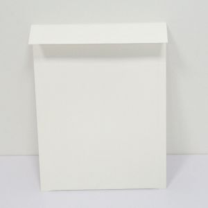 Quality Durable Reusable White Paper Envelopes Lightweight Corrugated Pouch 20x30cm for sale