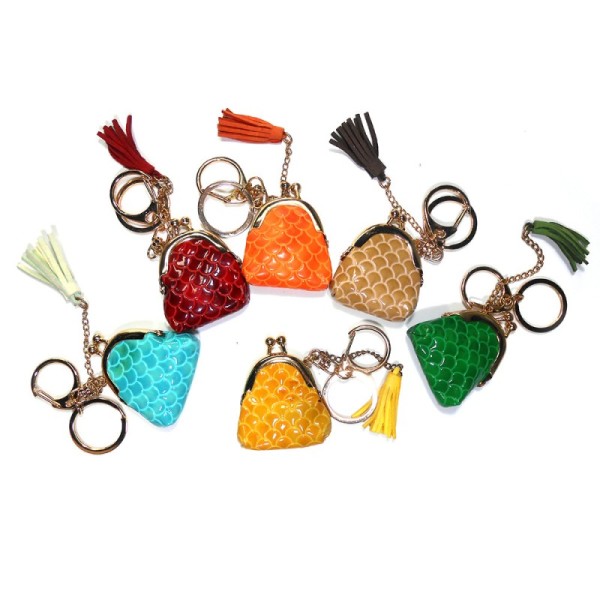 Quality Green 5.5cm Coin Bag Keychain , Copper Plated Custom Leather Key Chain for sale