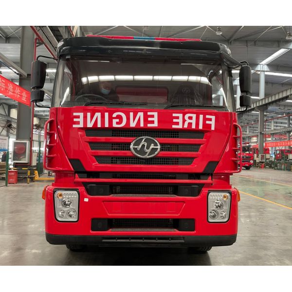 Quality IVECO 6x4 Foam Fire Truck Engine 1000L Capacity For Fire Fighting for sale
